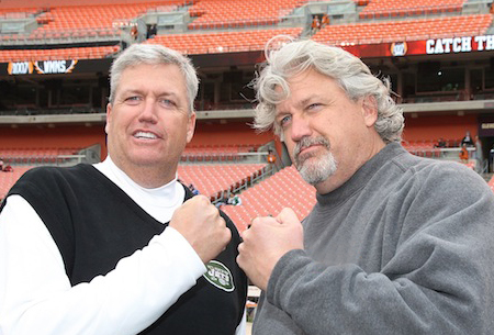 Ryan brothers hold their own ‘Bro Bowl’ over electric football game in ...