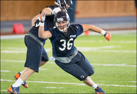 Jordan Lynch improves chances of making Bears roster because he’s never ...