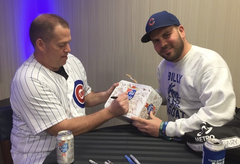 Heckler Video: Jon Lieber talks about signing a fan’s Old Style 12-pack ...